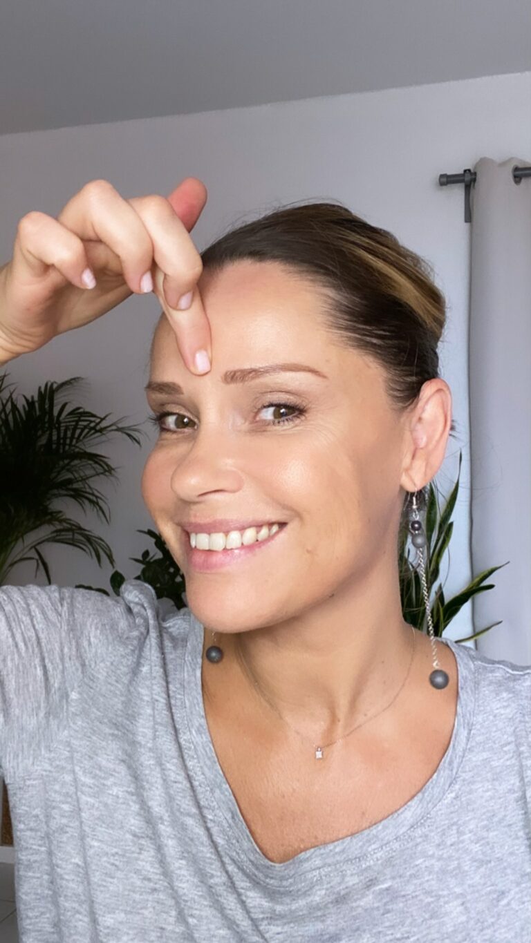 L’acupression du visage et la beauté de la peau | L'Atelier Green